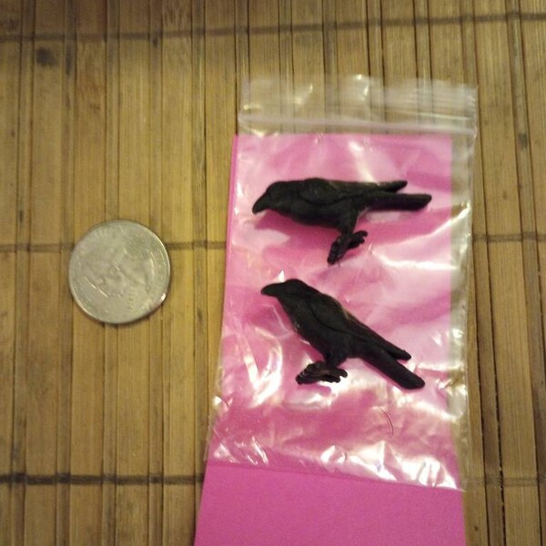 Miniature Raven 1:12 Scale Mini Black Birds Sized for Horror Diorama ...