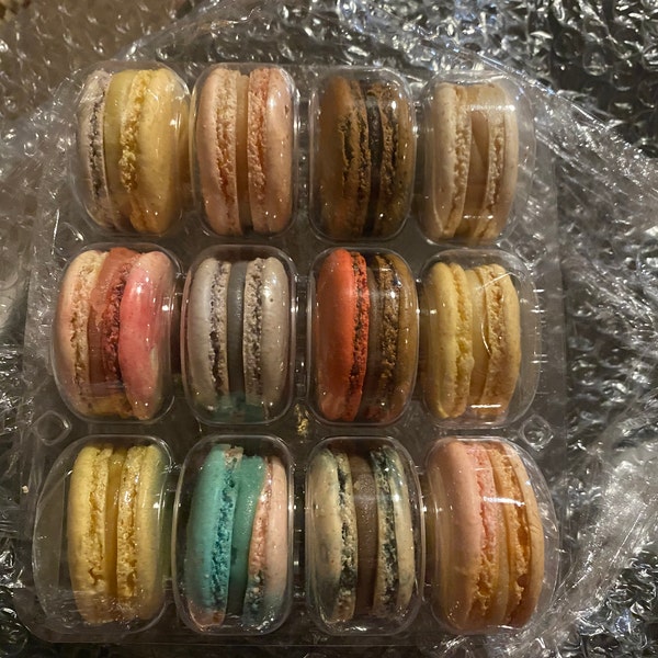 Customized Your Colors Box French Macarons Gift - Choose Your Colors ...