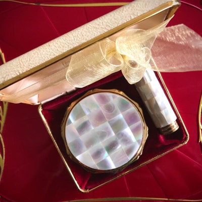 French Art Deco Coty Puffs Powder Compact Designed by René - Etsy UK