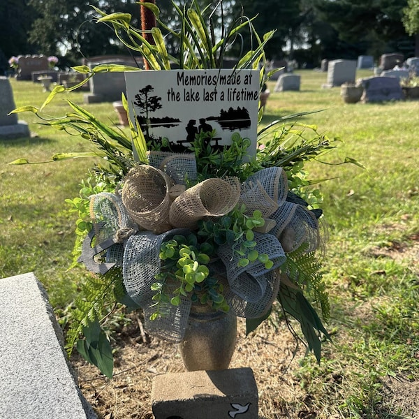 Duck Hunter Cemetery Saddle, Duck Hunter Grave Decoration, Men's ...
