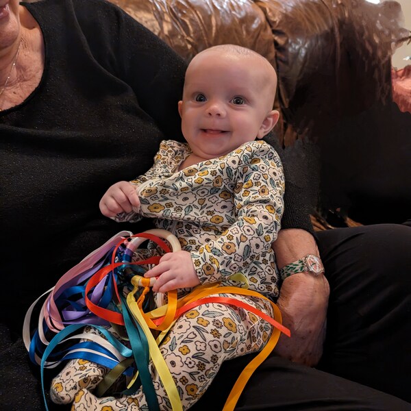 Large Newborn Sensory Baby Play Box - Etsy UK