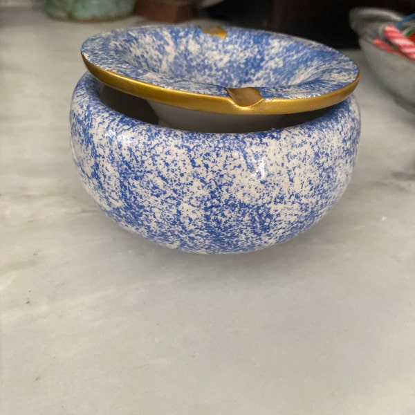 Ceramic Tabletop Lidded Big Ashtray, Cigarette Windproof Ashtray for ...
