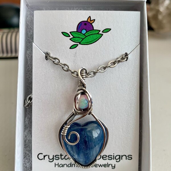 Blue Sheen Sunstone Necklace - Etsy