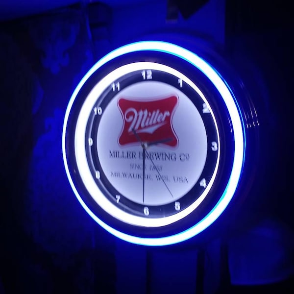 Dog N Suds Root Beer Soda Fountain Diner Kitchen Bar Neon Retro ...