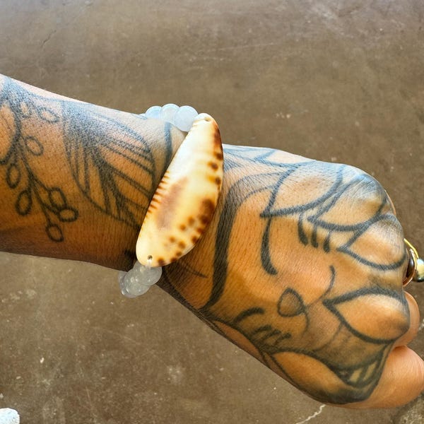 Hawaiian Genuine Hebrew Cone Shell and Jade Gemstone Adjustable ...