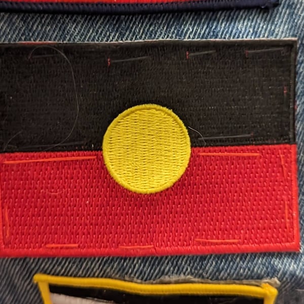 Australia Aboriginal Flag Patch: Embroidered Iron-on Applique (3.5x2.5-inches) - Etsy Australia