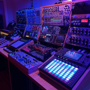 Arturia Keystep and Synth Rack Stand Behringer Model D - Etsy