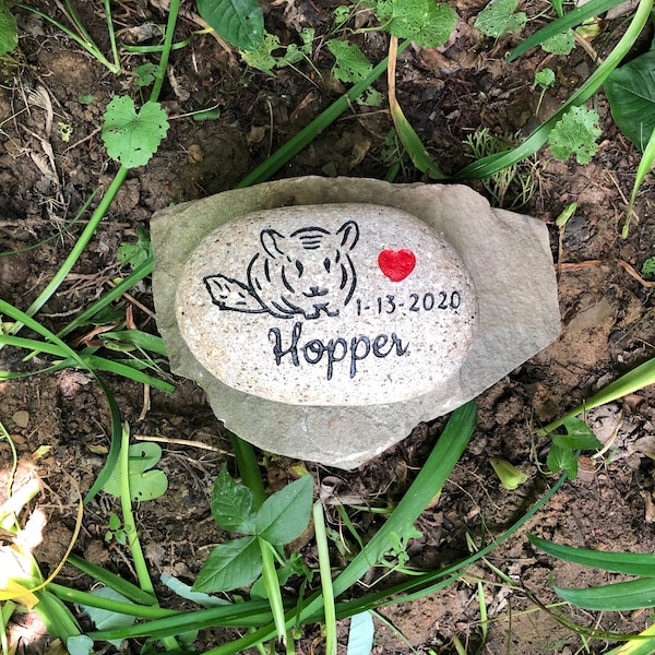 Pet Memorial Chinchilla Stone 5”/6" or 7”/8", Engraved Personalized ...