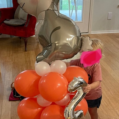 Cute DIY Bunny Balloon Sculpture, No Helium, Bunny Balloon Display ...