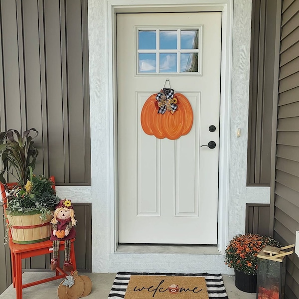 Personalized Pumpkin Patch Sign, Last Name Sign for Front Door, Pumpkin ...
