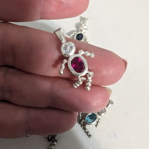 Vintage Garnet Red Buckle Austrian Crystal Ring 18KT Yellow Gold HGE ...