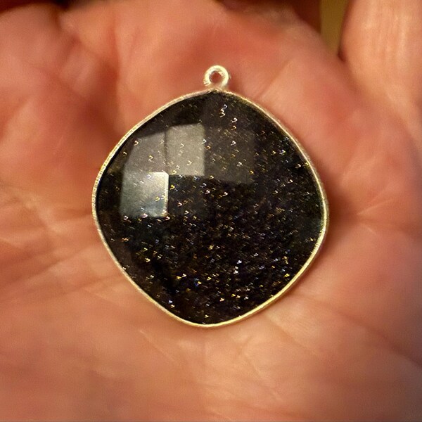 Red Coral Gemstone Pendant, Stabilized Coral 14KT Vermeil Locket, Red ...