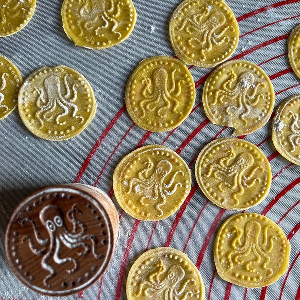 Octopus Corzetti Pasta Stamp Made in Fine Beech Wood From the Tuscan ...