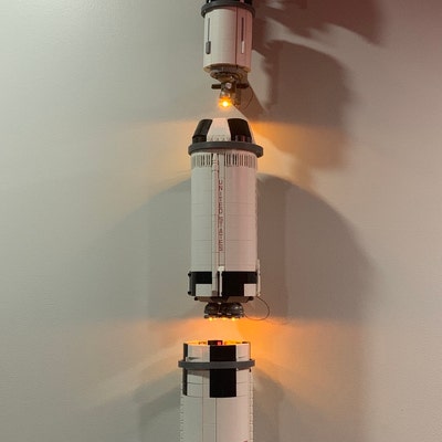 Wall Mounting Kit for Displaying Apollo Saturn V Rocket - Etsy