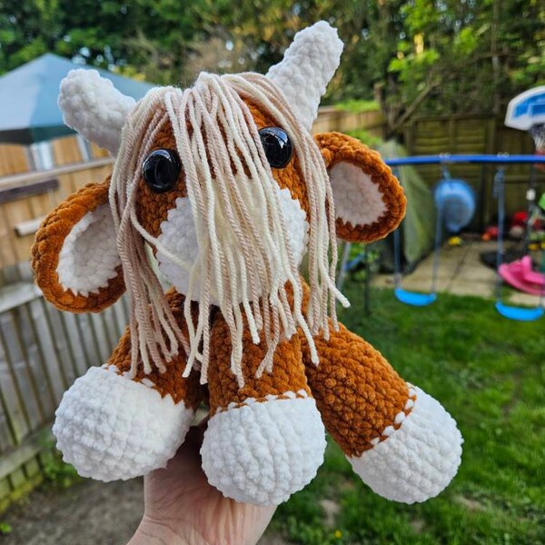 Highland Cow Car Charm Crochet Pattern, Highland Cow Crochet, Crochet ...