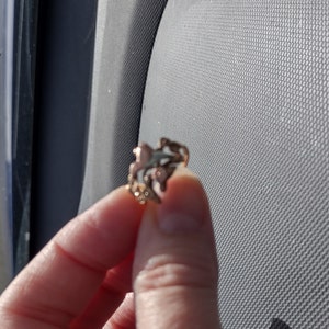 Vintage CID Pretty 14K Yellow Gold Mother of Pearl and Diamond Heart ...