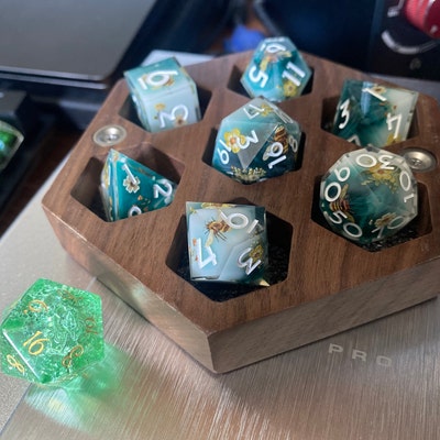 Dnd Dice Set Clear Quartz Set Raised Dice for Dungeons and Dragon, RPG ...