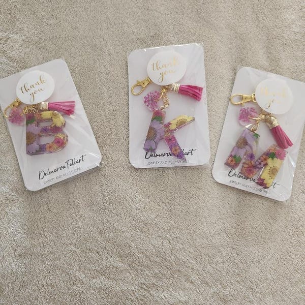 Custom Purple Flower Resin Keychain, Personalized Pressed Dried Floral ...