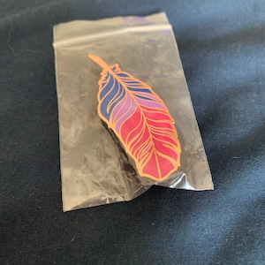 Bi Bisexual Pride Feather Enamel Pin LGBT - Etsy