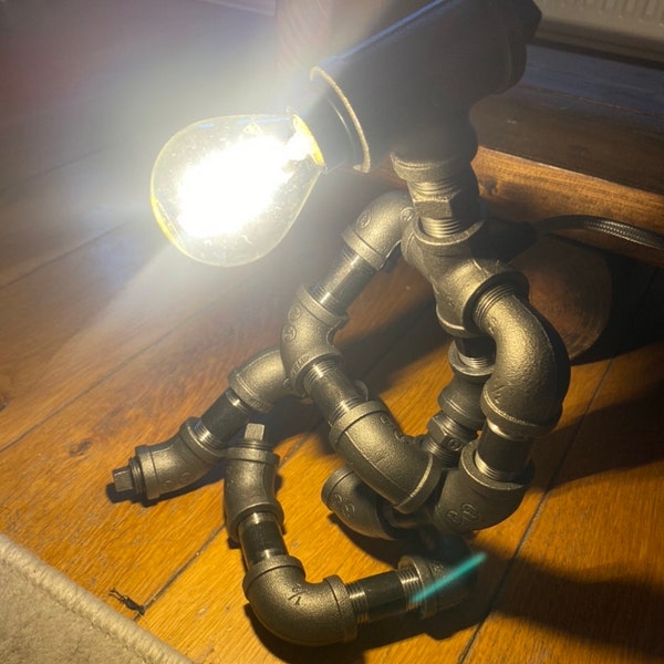 The Original Thinking Man Industrial Iron Pipe Lamp - Etsy UK