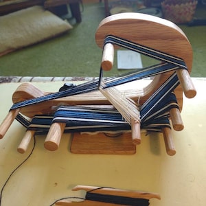 Loom-the Lute Card Tablet Small Travel Sized Weaving Loom-makes 5 Foot ...