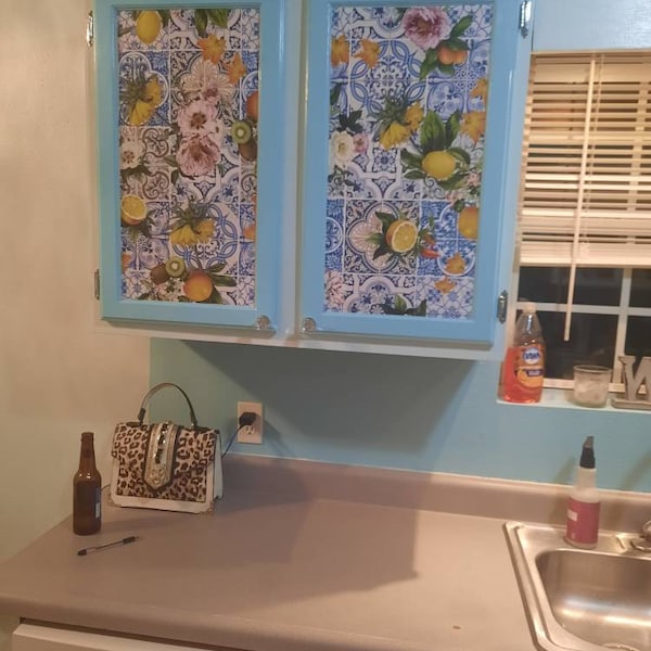 Blue Italian Tile-like Wallpaper for Your Kitchen or Laundry Room With ...