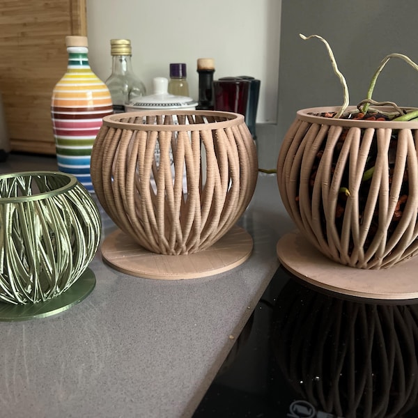 Hydroponics Tower. 3D Printed, 16 Net Pot, Original Design. Strong ...