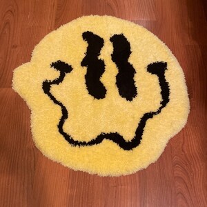 Saturn Rug Tufted Rug Space Alien Intergalactic Planet Decor Space Room ...