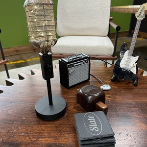 Illuminated Retro Microphone Lamp Metal Home Decor Vintage Microphone ...