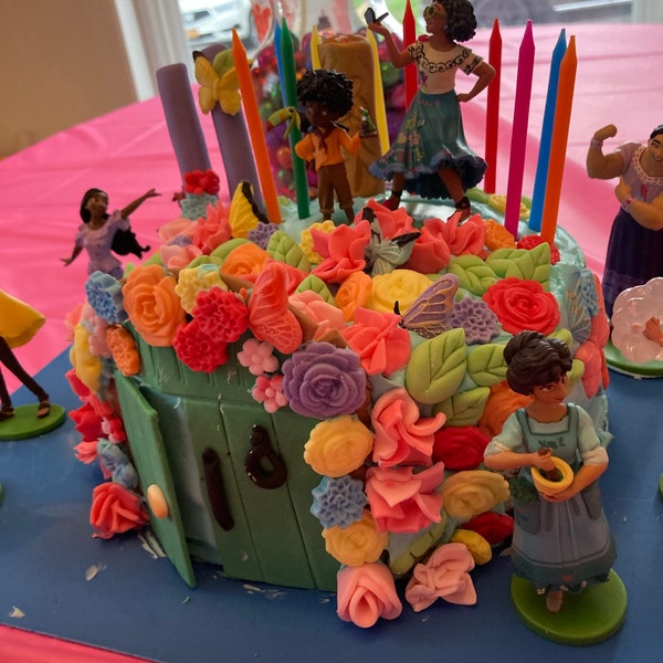 Large Fondant APPLE Cake Topper- Perfect for SNOW WHITE , Edible - Etsy