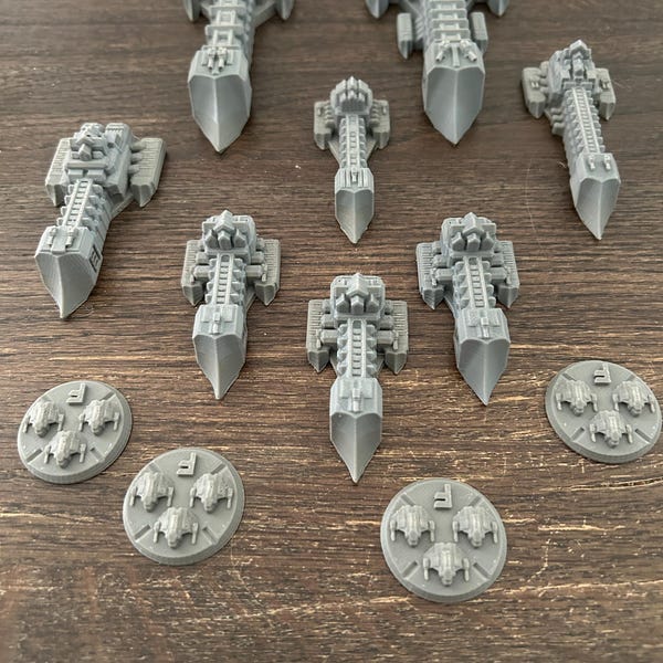 Fanatic Troops - 6 Count - 32mm Scale Resin Models Compatible With ...