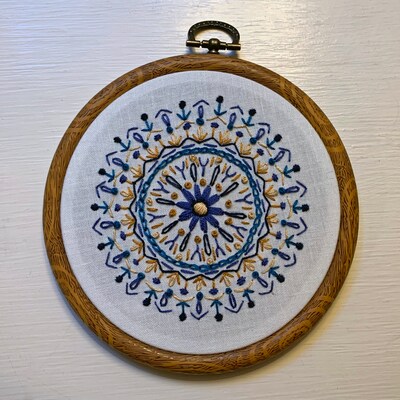 Learn to Embroider With This Mini Mandala Beginner Hand Embroidery ...