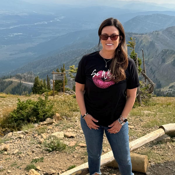 Dubai T Shirt, Travel Dubai Shirt, Unisex Dubai T-shirt, Dubai Gift ...