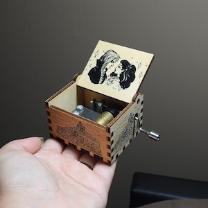 Labyrinth Music Box Hand-cranked Music Box Fantasy Music Box Mini ...