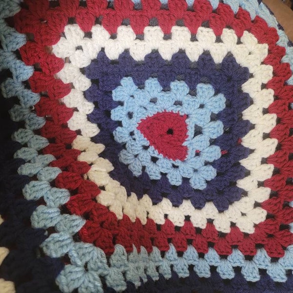 Heart at the Centre Granny Square - Crochet PATTERN PDF- 6 Inch Square ...