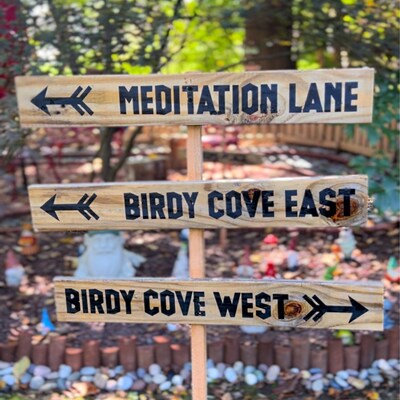 Custom Hiking Trail Signs on Reclaimed Pallet Boards Personalized With ...