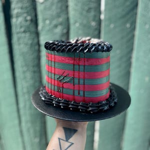 Chelsea Cake Stencil Set - Etsy