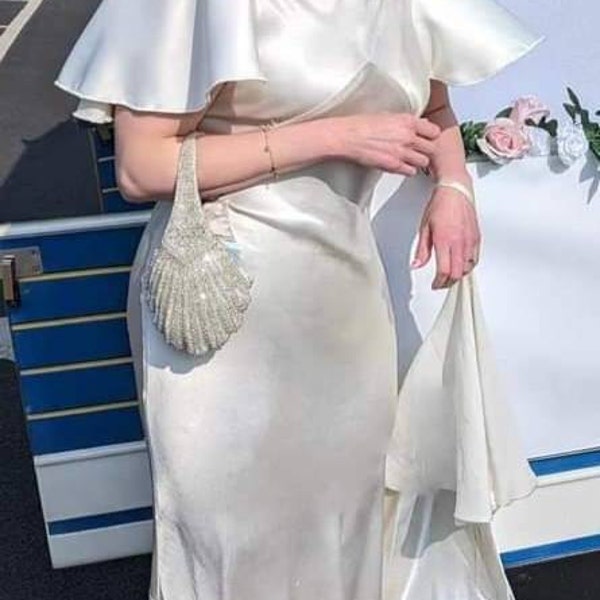 Bridal Clutch, Wedding Clutch, Shell Shaped Beaded Wristlet,couture ...