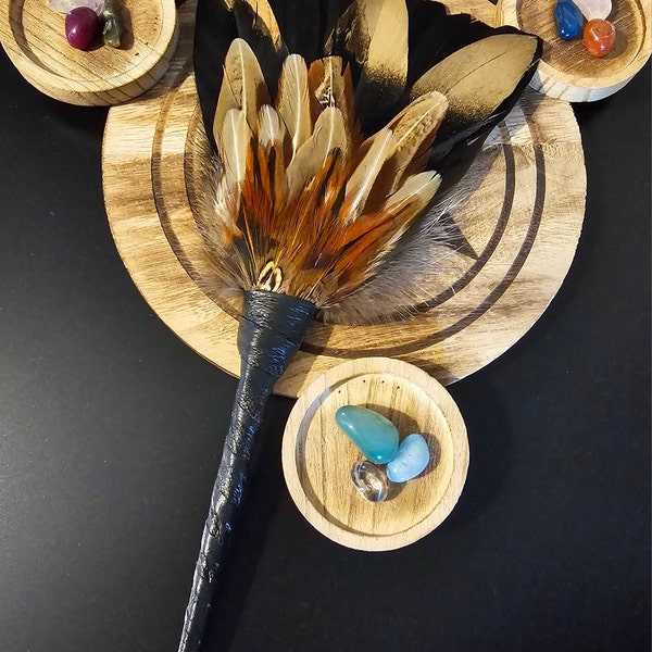 Black Raven Feathers, Crow Feathers, Magic, Witchcraft Tools - Etsy