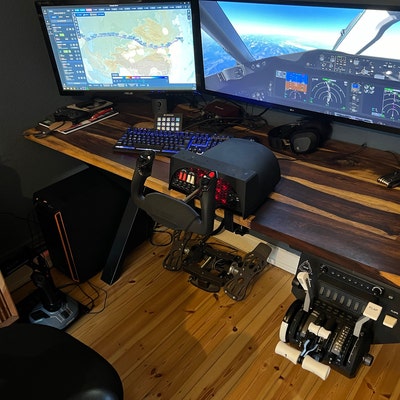 Honeycomb Alpha Yoke, Honeycomb Bravo Throttle and Logitech Panel ...