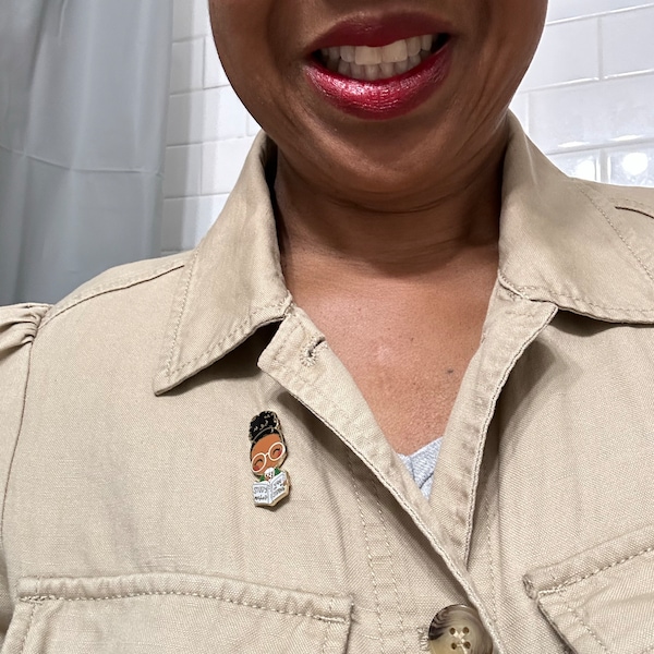 Best Life Ever Black and Gold Classic Enamel Pin- JW Pins, Nwpins, New ...