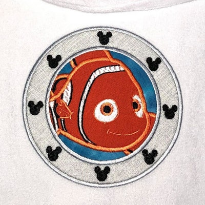 Porthole Nemo 4x4 5x7 6x10 7x10 and 8x10 in 9 Formats - Etsy