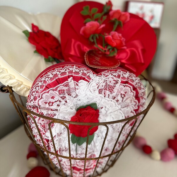 Vintage Infant Samuel in Prayer Lithograph Print in Gesso Cast Metal ...