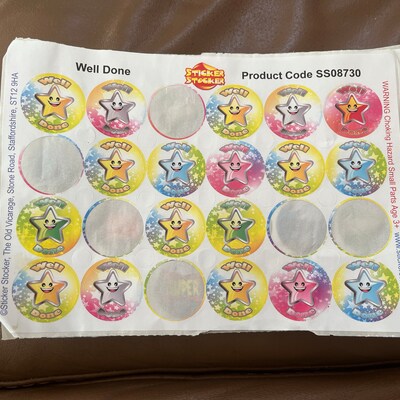 144 Personalised Well Done Star 30mm Reward Stickers for Teachers ...