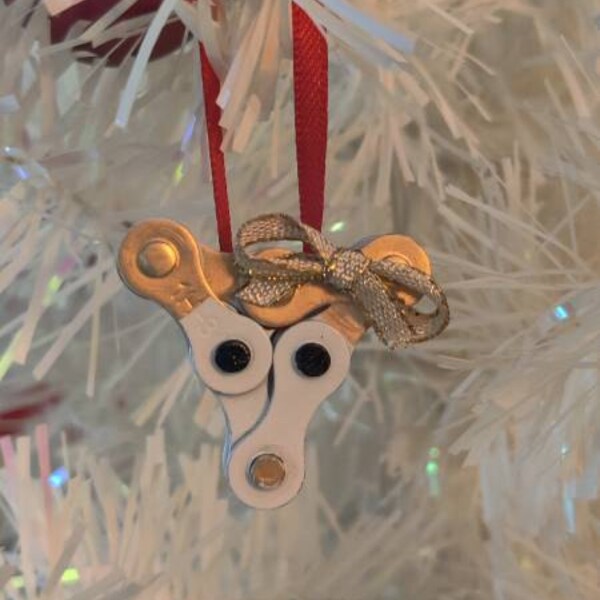 Christmas Tree Bicycle Ornament. Hand Made From Recycled Bicycle Chain ...