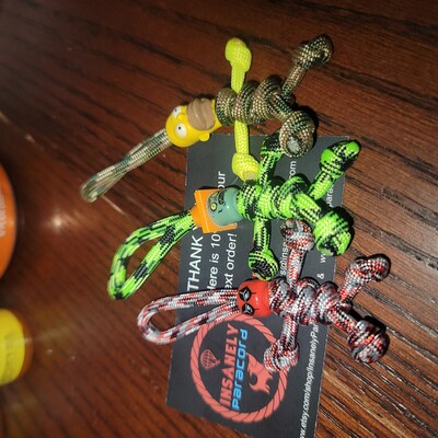 Alien/human Villain Paracord Buddy Insanely Paracord - Etsy