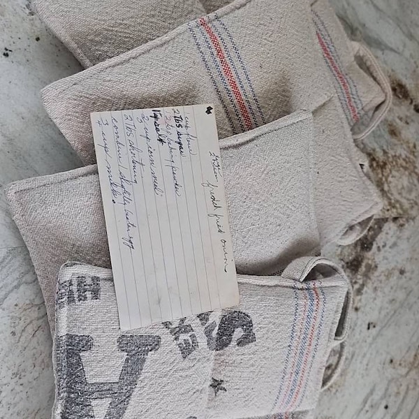 Grain Sack Hot Pads (set of 2): Farmhouse Kitchen Potholders - Etsy