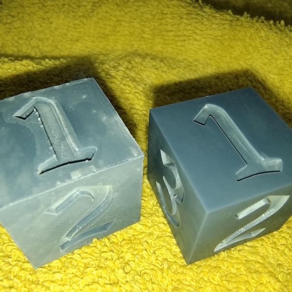 Alien Pyramid Dice Tower - (designed by Fatesend) - Etsy