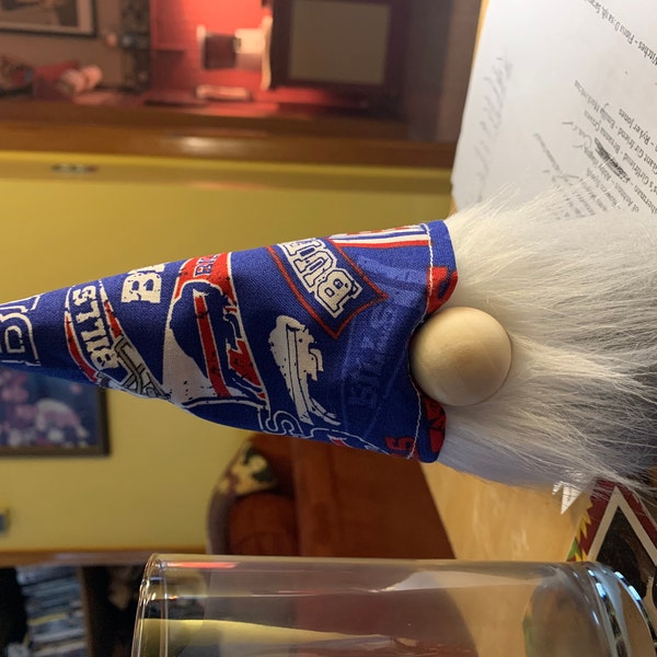 NFL FOOTBALL GNOMES, Tiered Tray, Home Team Mantle Decor, Football Fan ...