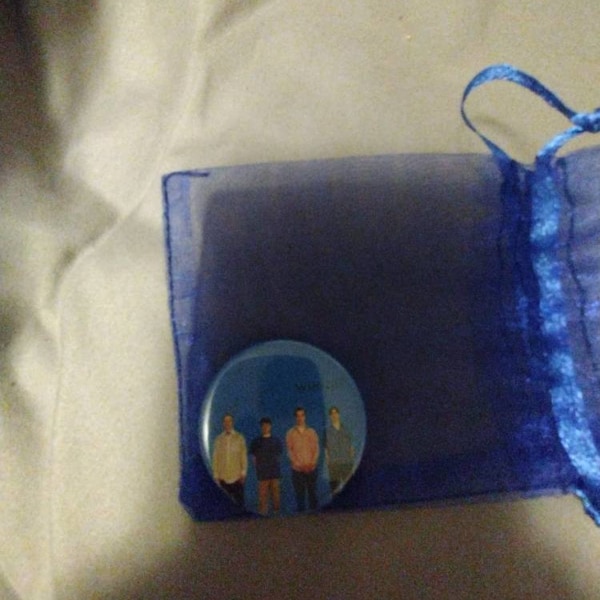 Weezer 1 1/2" Pinback Buttons (custom Made) - Etsy
